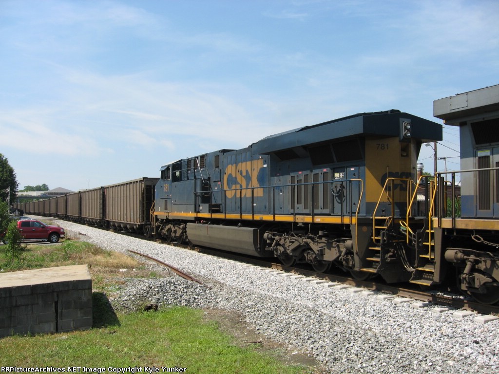 CSX 781